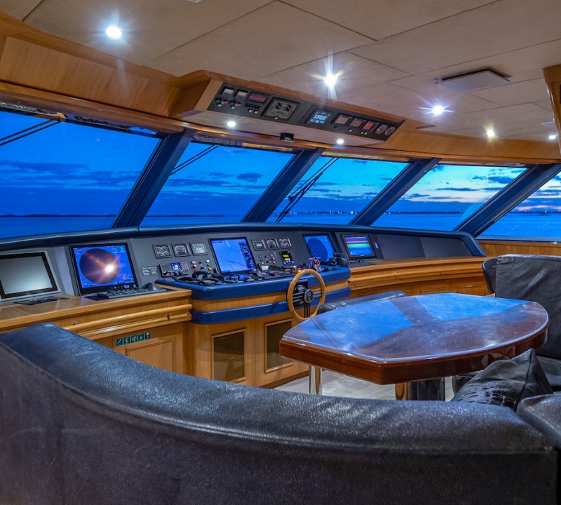 Helm Image Gallery – Luxury Yacht Browser | by CHARTERWORLD Superyacht ...